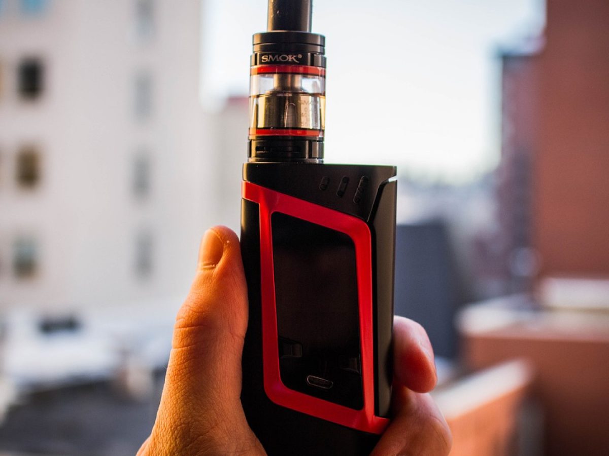 Consulter un blog sur la cigarette électronique : quels avantages